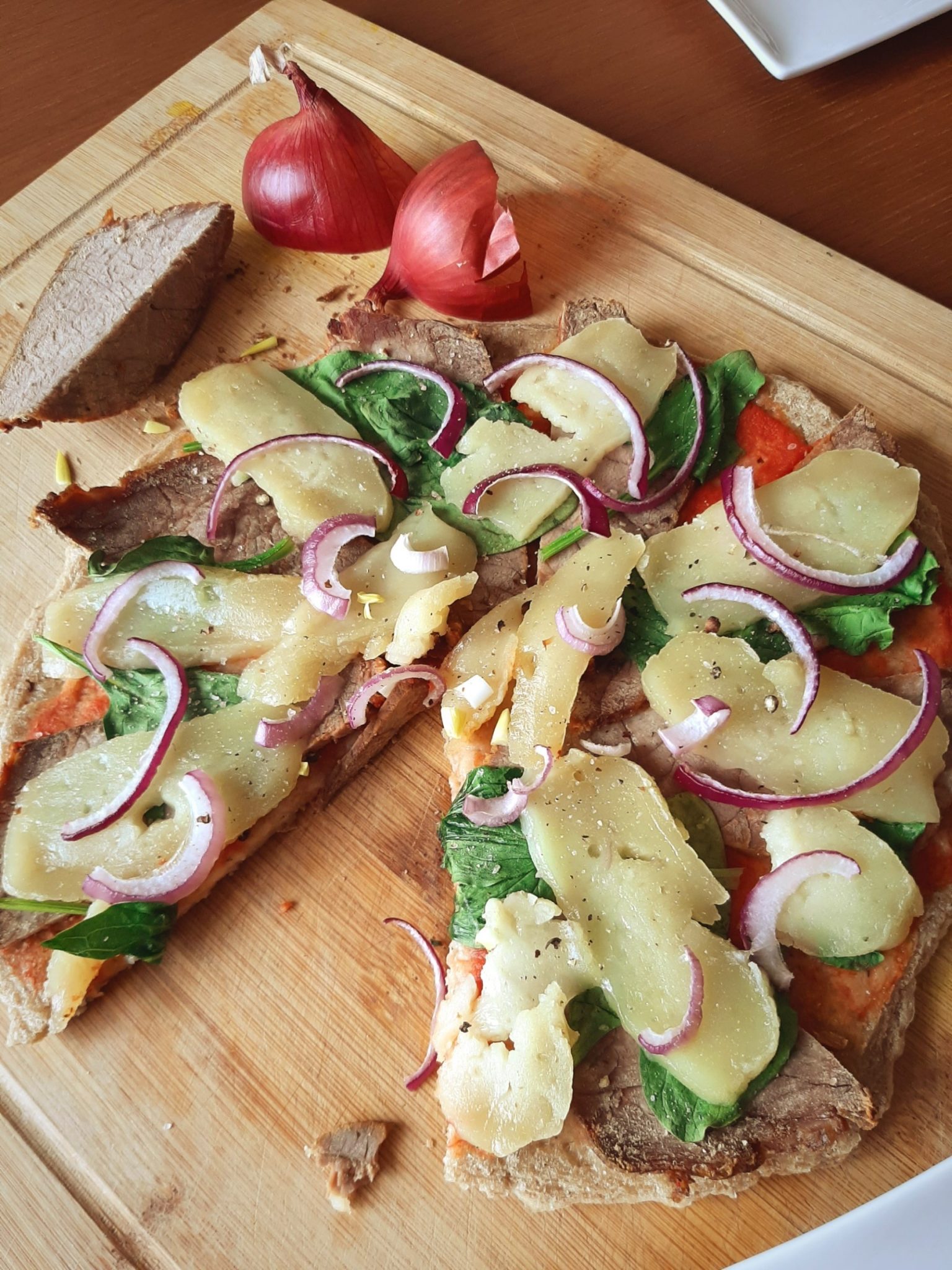 Roast Beef Sandwich in Sweet Potato Toasts – Belated Brewery